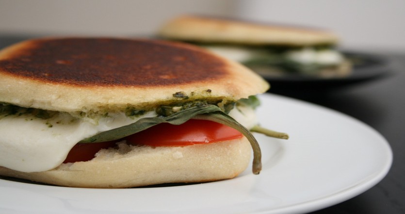 Caprese Salad Sandwich | Tajinny.com